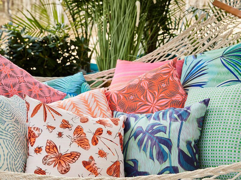 Spoonflower - Design & Shop Custom Fabric, Wallpaper, Home Décor