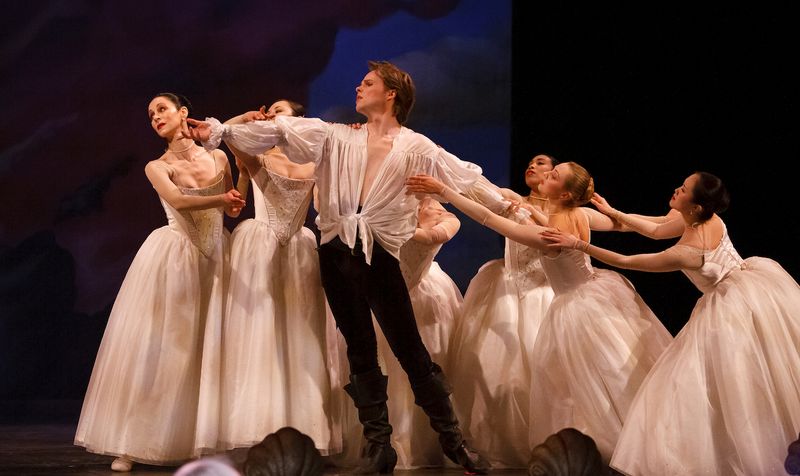 Home | Opera Atelier