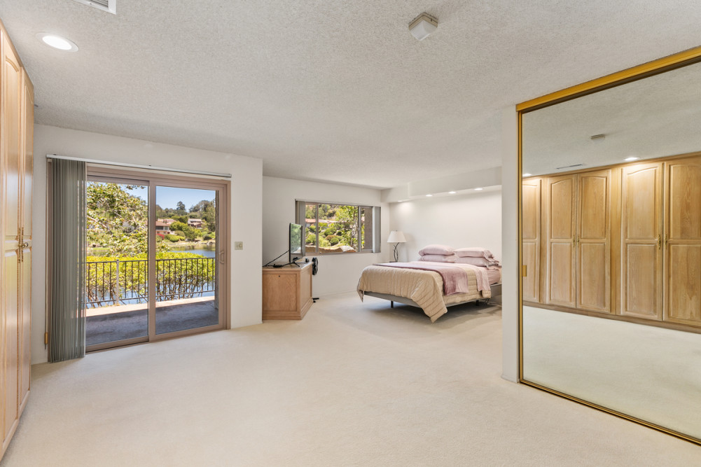 2 Lake Helix Dr Is A Single Family Property Sold By Bryan Devore