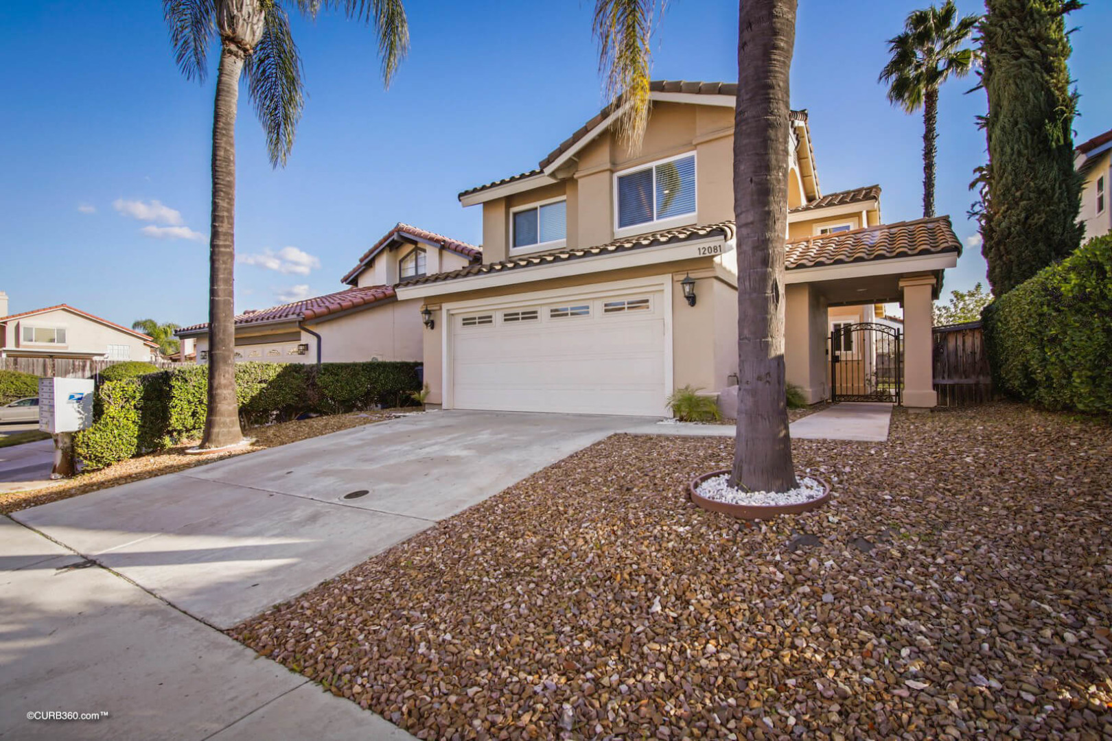 Mike Aon - Broker Associate & Senior Loan Specialist