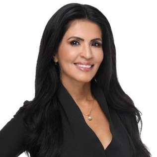 Raquel Ramirez - Realtor