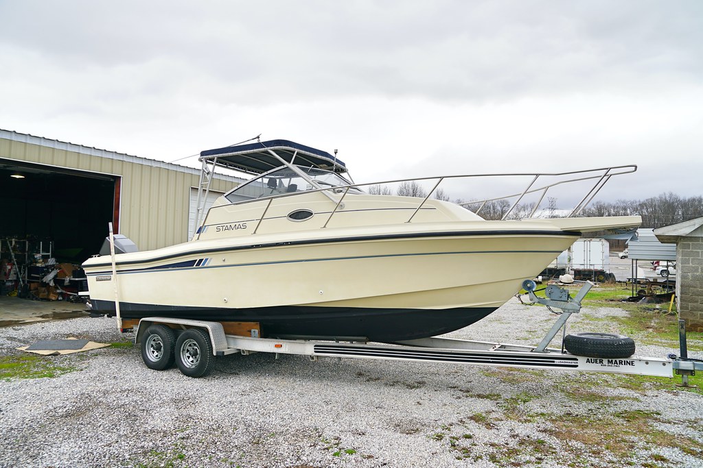 Stamas 255 Family Fisherman | Harbortowne Marine | Full Service Marine ...