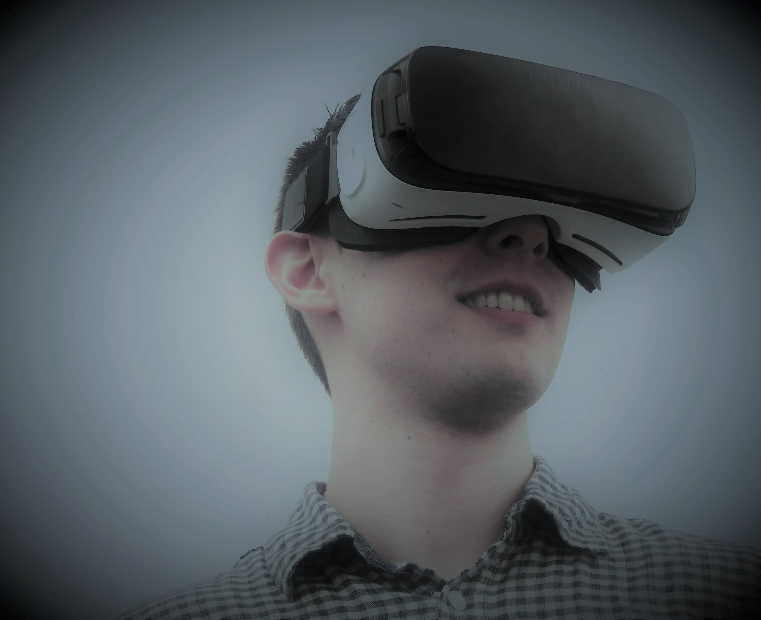 What is a 3 DoF vs 6 DoF in VR?