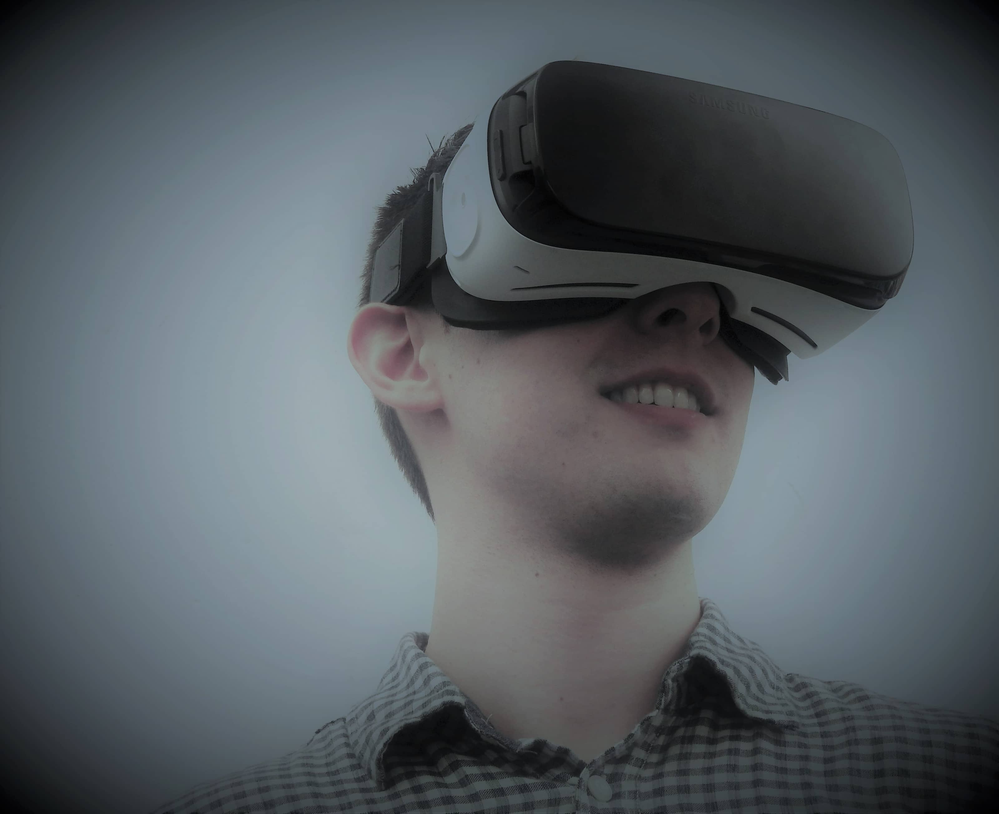 What is a 3 DoF vs 6 DoF in VR?