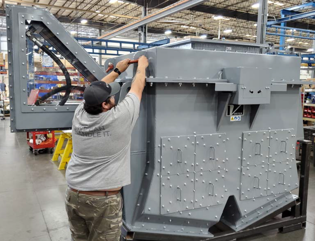 Pivoting Chute Diverter to Handle Copper Ore | Vortex