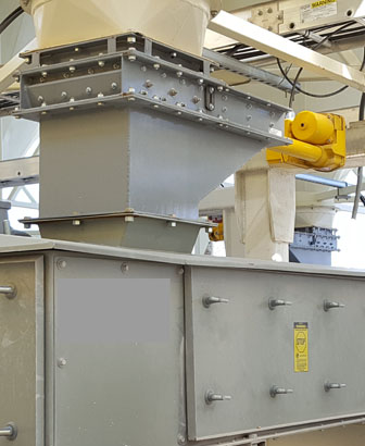 Handling Synthetic Slag Premix with the Titan Slide Gate | Vortex