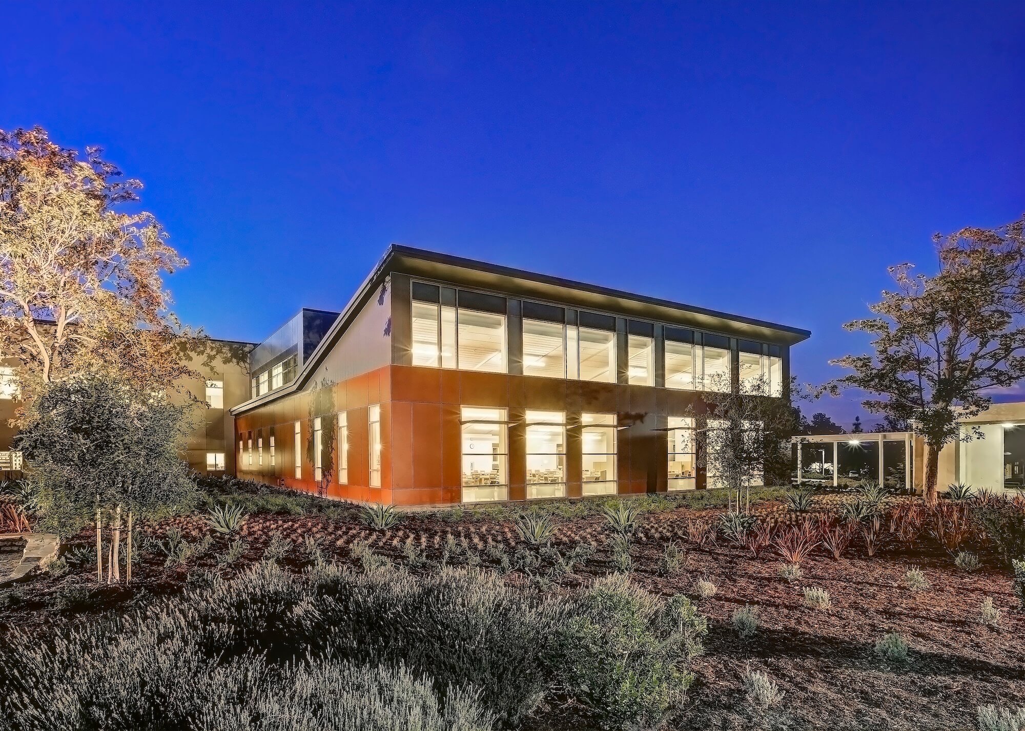 LA Valley College Library and Academic Resource Center | Kemp Bros