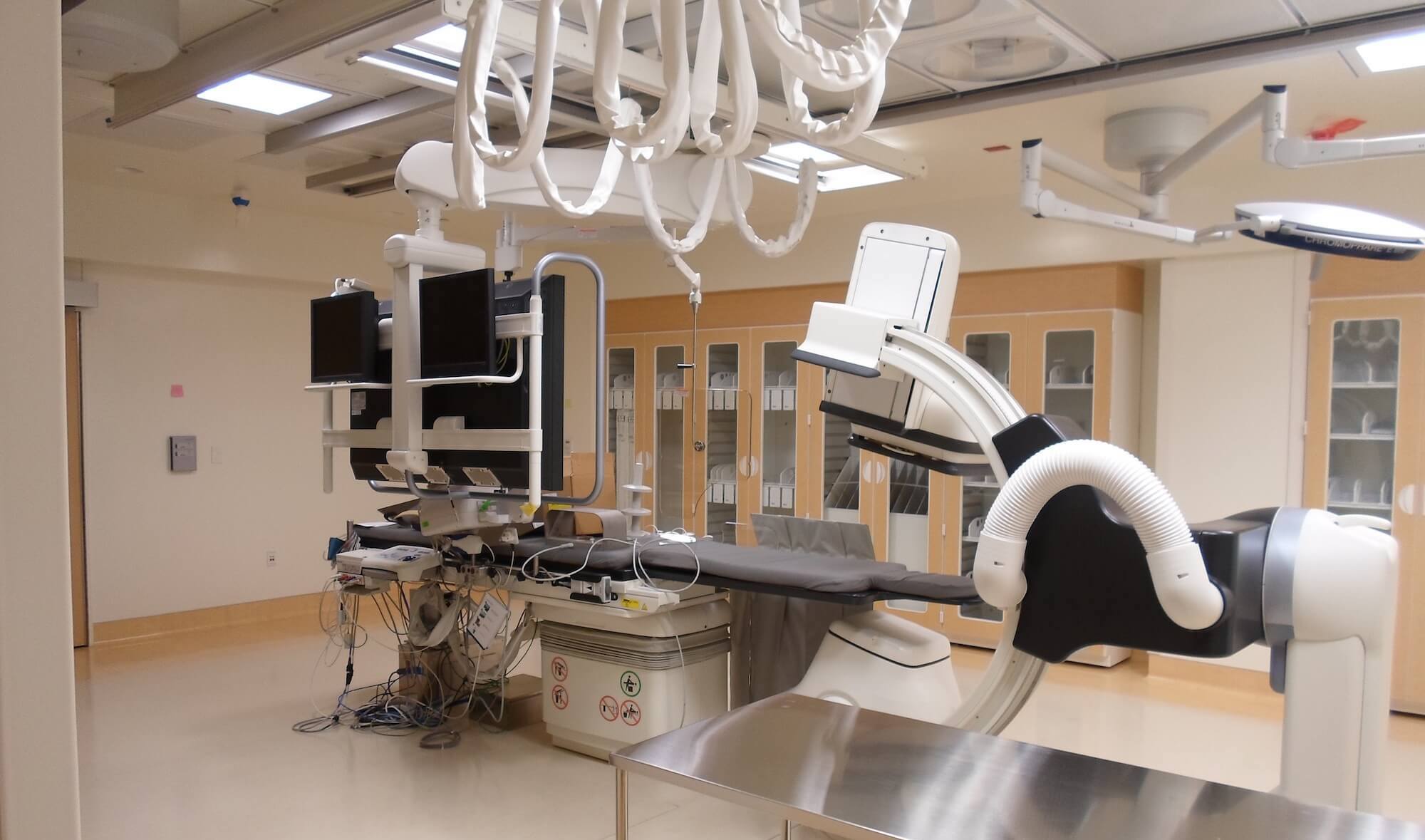 Antelope Valley Hospital Renovations and Upgrade | Kemp Bros