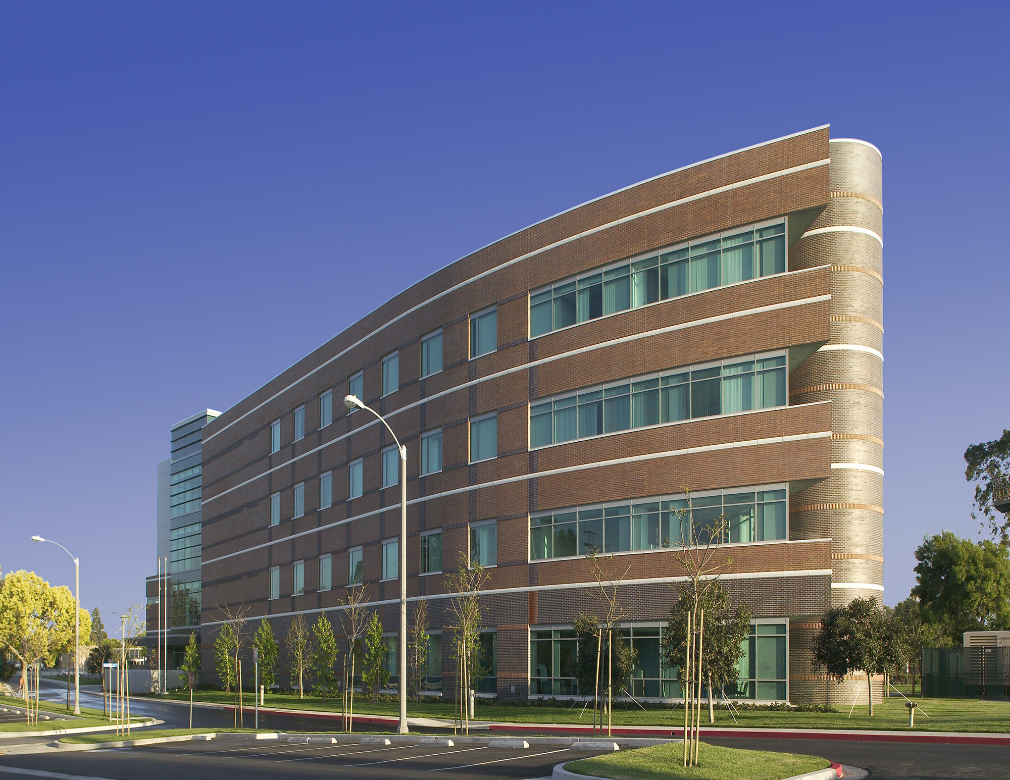 Metropolitan State Hospital Administration Building | Kemp Bros