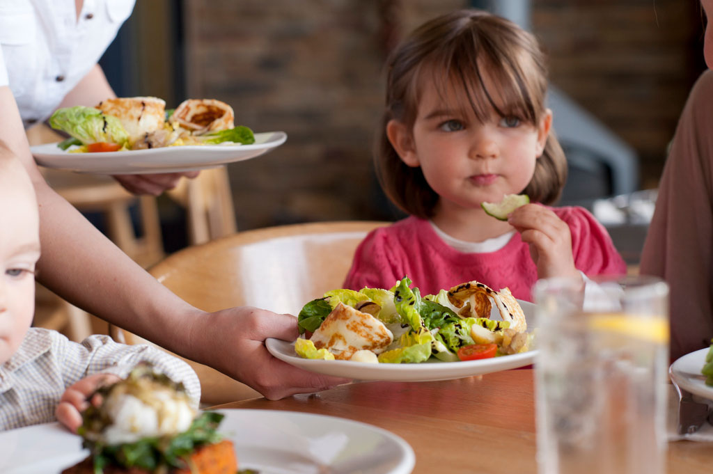 8 Kid-Friendly Restaurants in Kansas City, MO for You and Your Little Ones