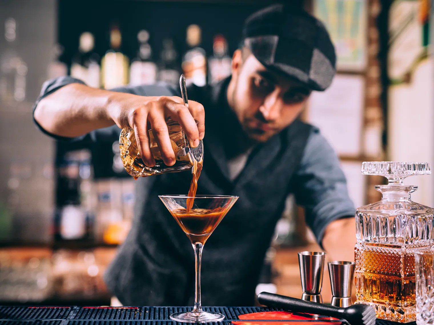 Get The Best Nightlife Experiences at These Top Vibrant Bars in The Bronx