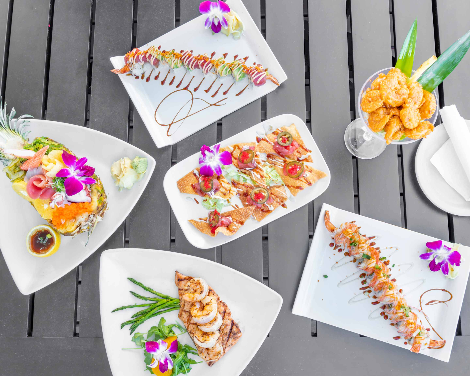 12 Amazing Restaurants on the Water in Tampa to Try Out Right Now