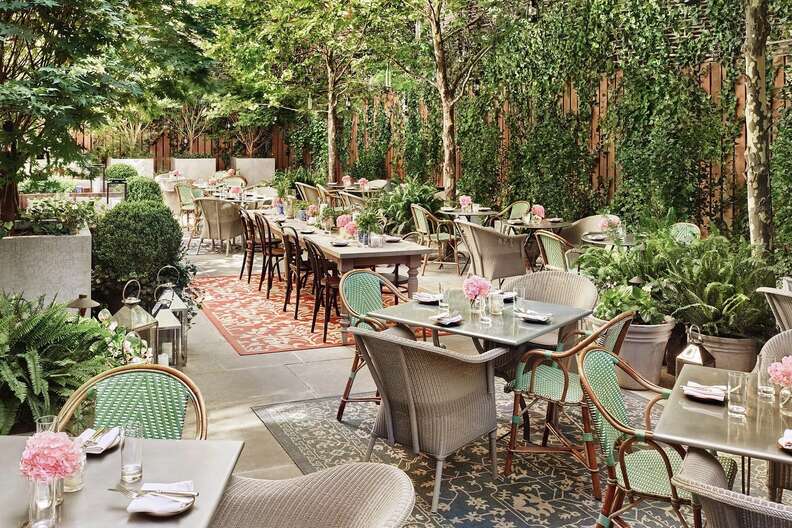 10 Best Garden Restaurants in New York