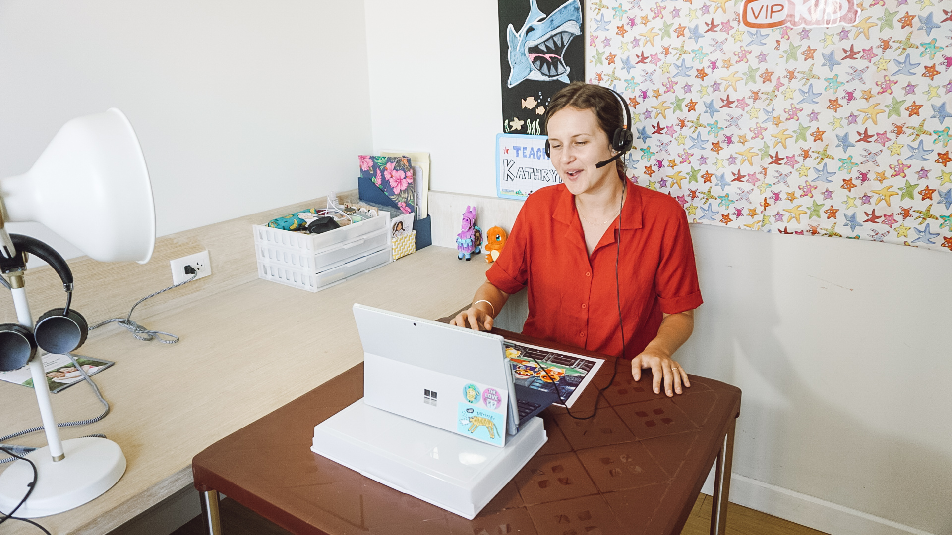 How to get Hired as an Online English Teacher with VIPKID - A Way Abroad