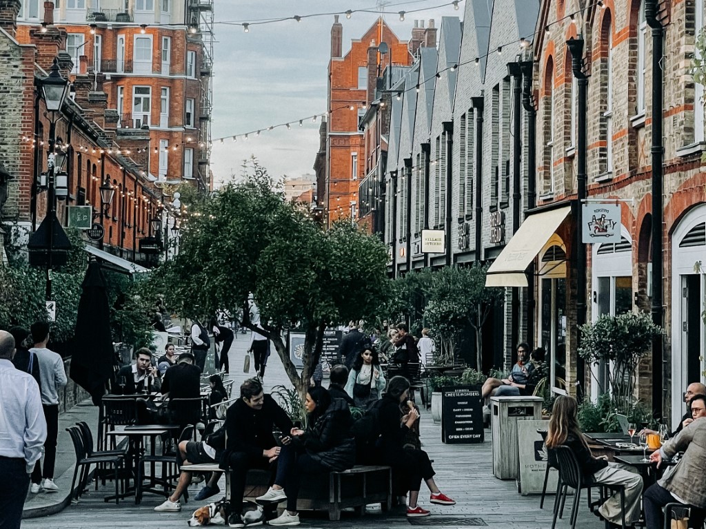 An Expat's Guide to Living in Chelsea, London - A Way Abroad