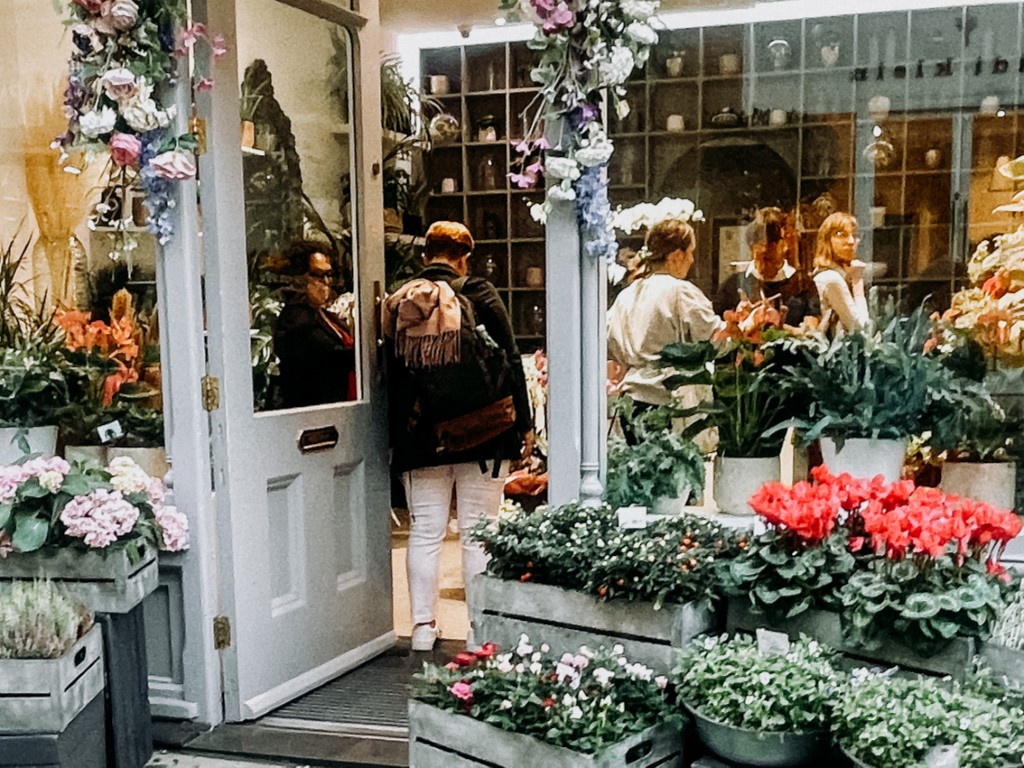 An Expat's Guide to Living in Chelsea, London - A Way Abroad