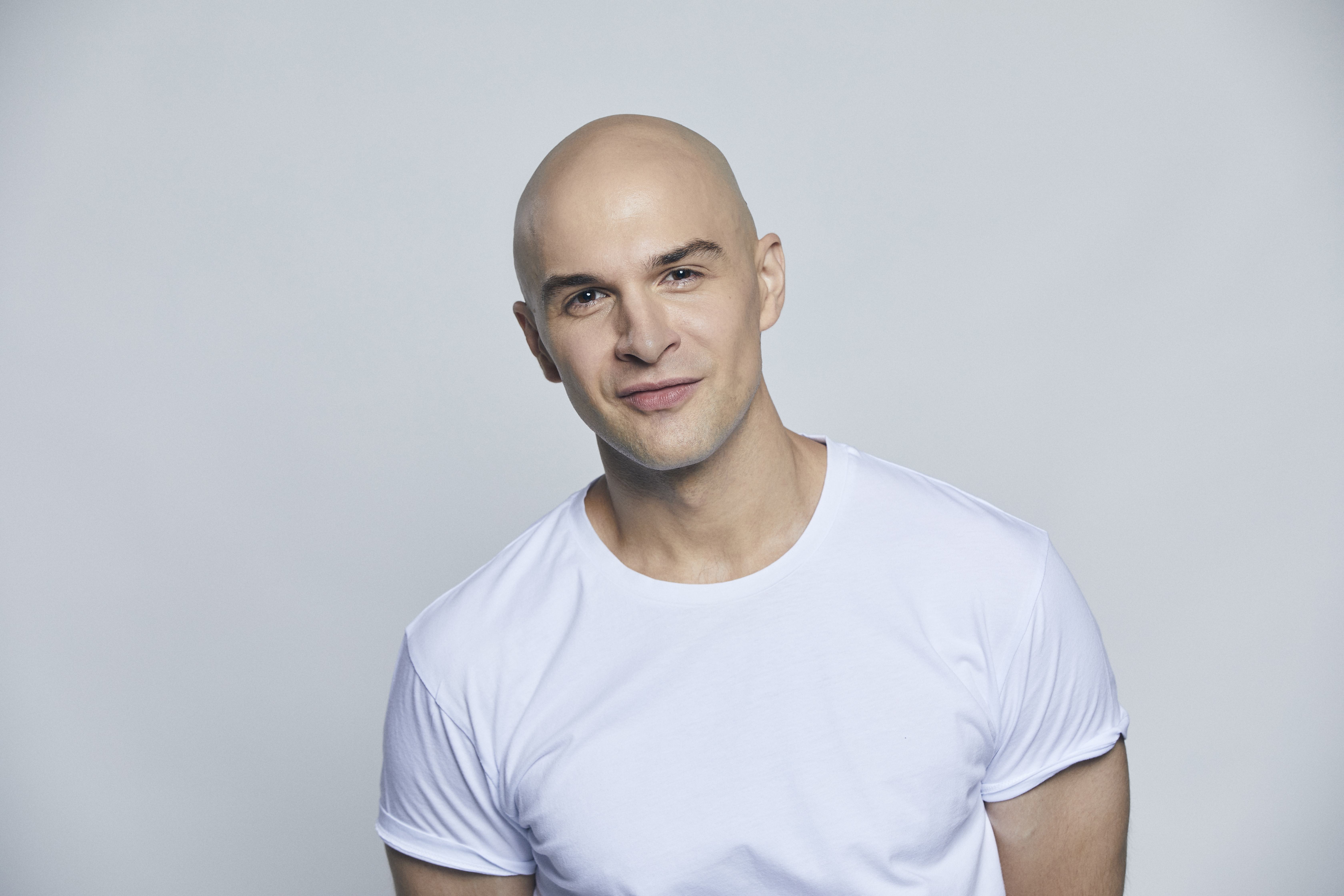 Matthew Newlin, ténor | Les Festivals de Wallonie 2023