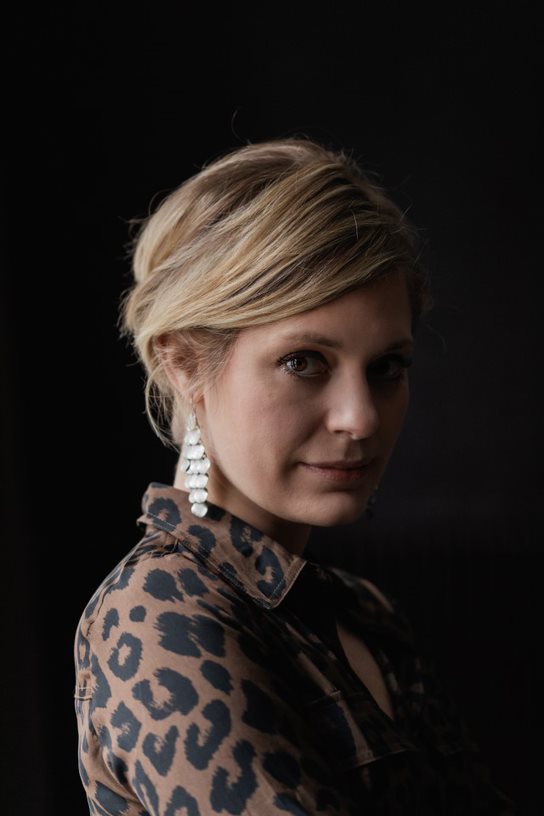 Beatrice Berrut, pianiste et artiste associée 2023 | Les Festivals de ...