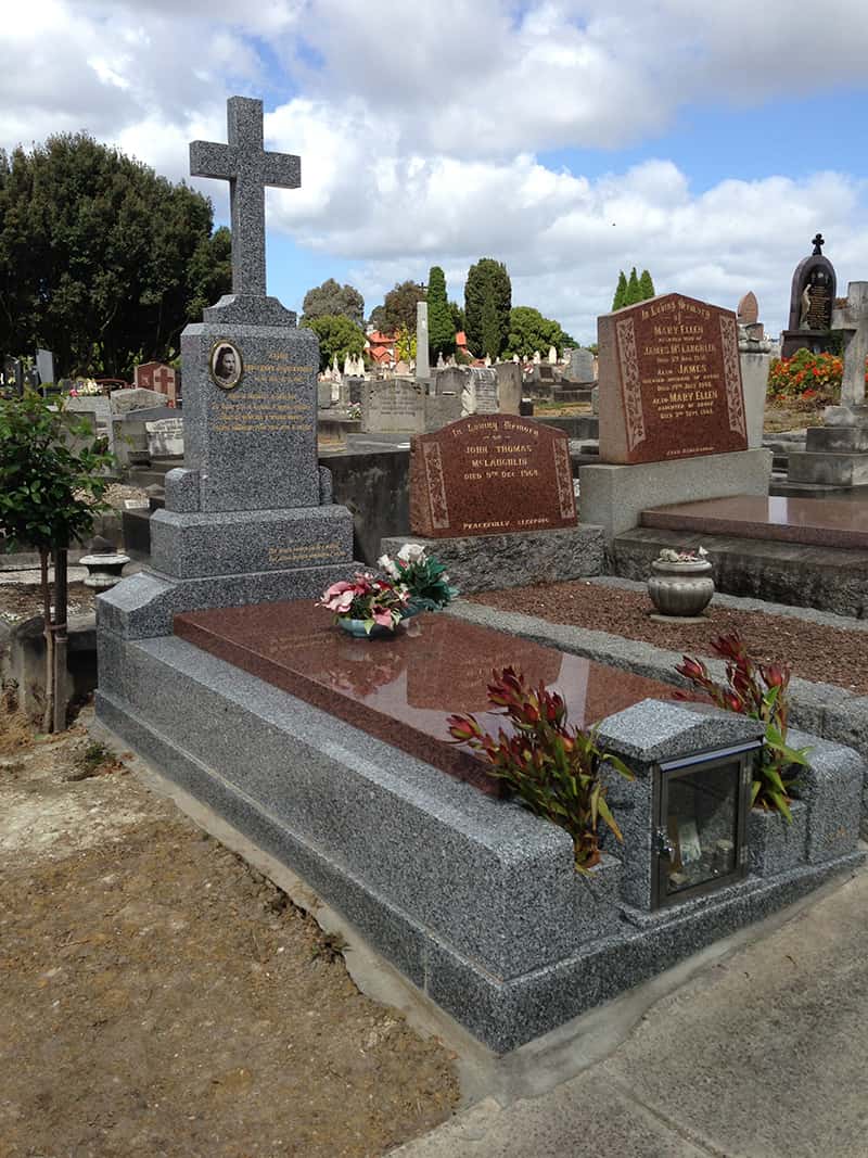 Single Cemetery Monuments in Melbourne