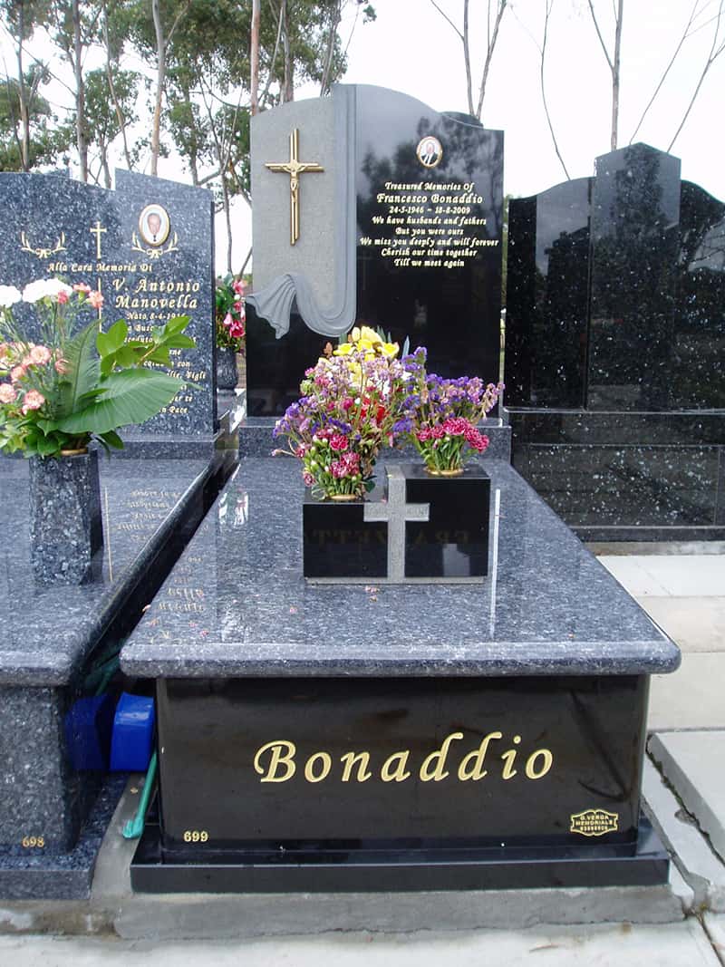 Single Cemetery Monuments in Melbourne