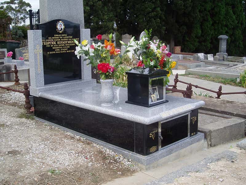 Single Cemetery Monuments in Melbourne