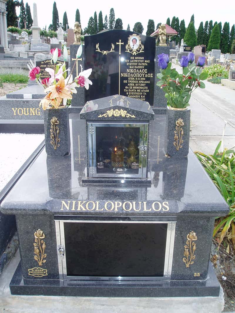 Single Cemetery Monuments in Melbourne