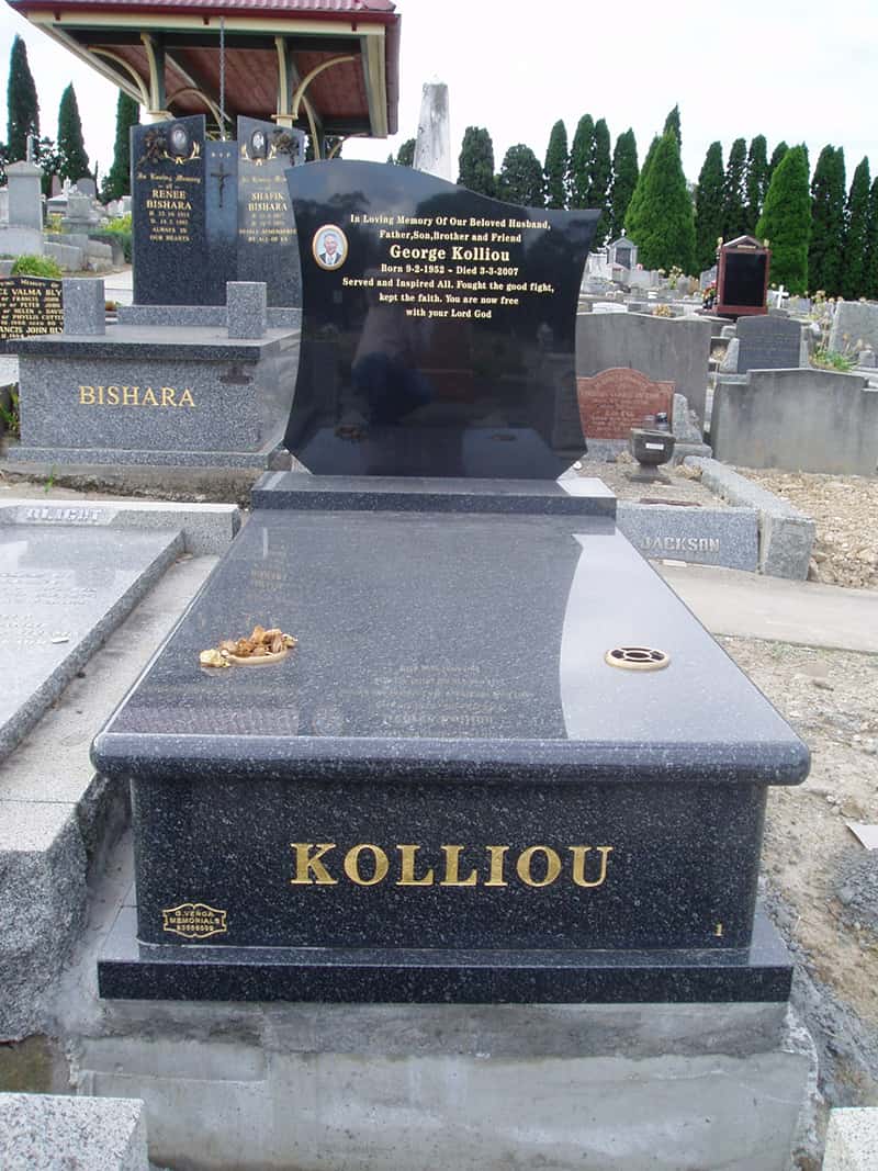 Single Cemetery Monuments in Melbourne