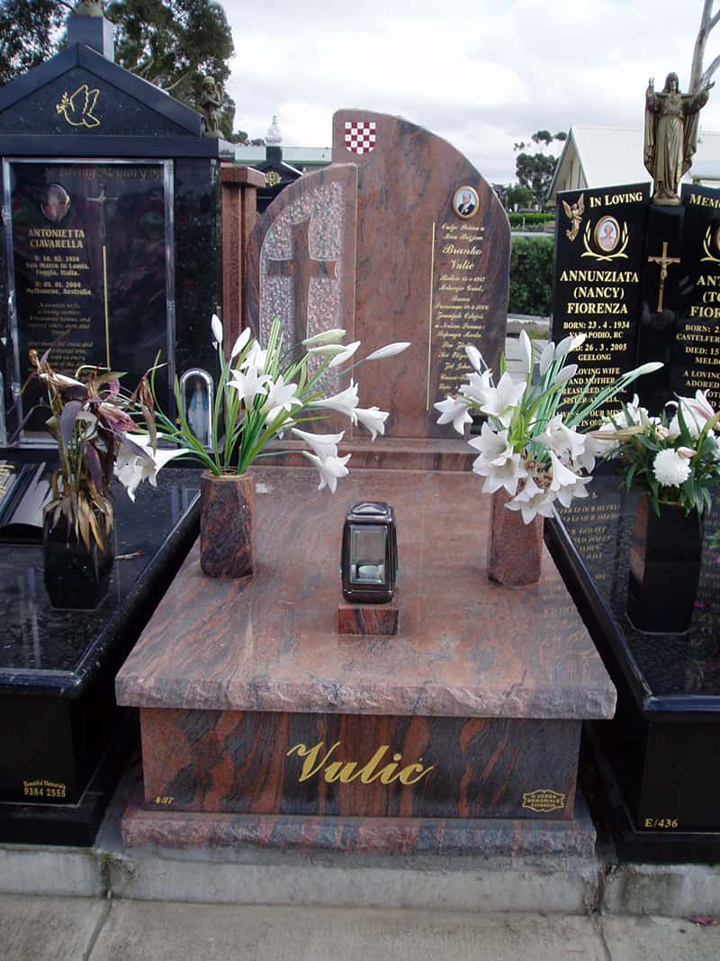 Single Cemetery Monuments in Melbourne