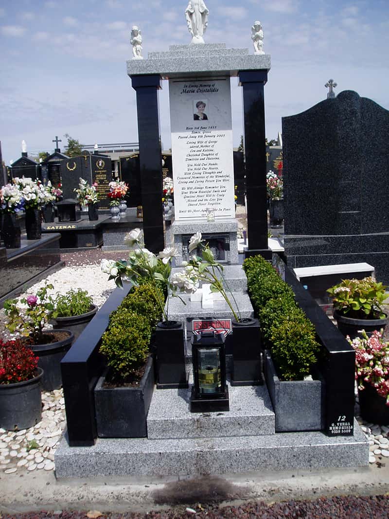 Single Cemetery Monuments in Melbourne