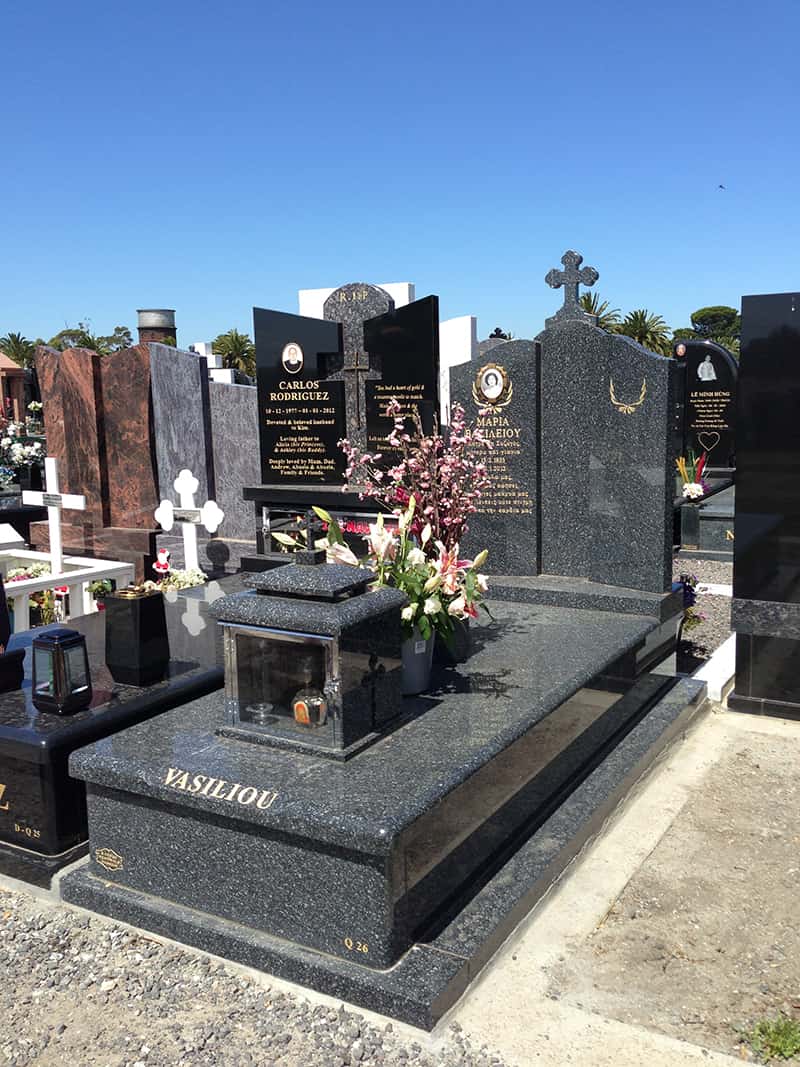 Single Cemetery Monuments in Melbourne