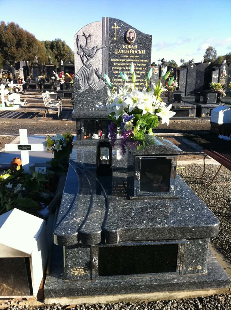 Single Cemetery Monuments in Melbourne