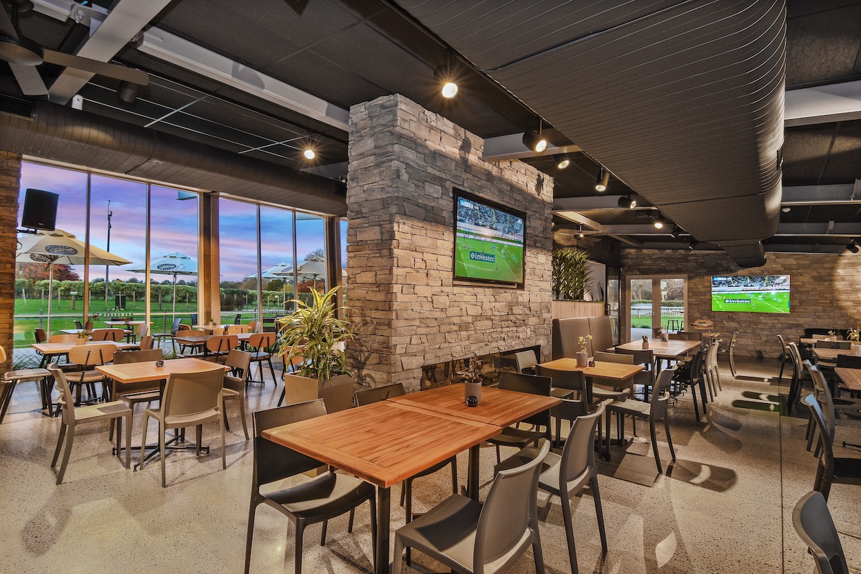 About | Camarosa; Hamilton Cafe & Restaurant