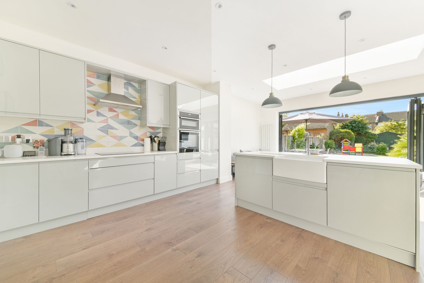 Rules and regulations of single storey rear extensions