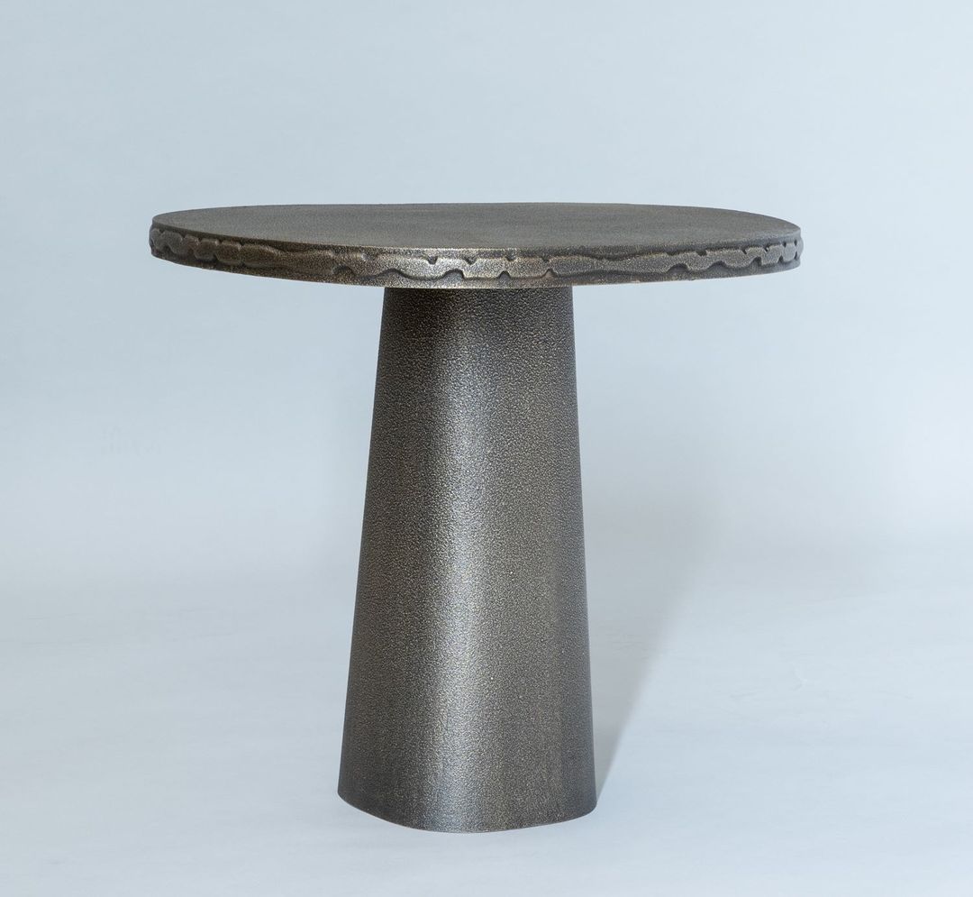 DeMuro Das - BADAL SIDE TABLE