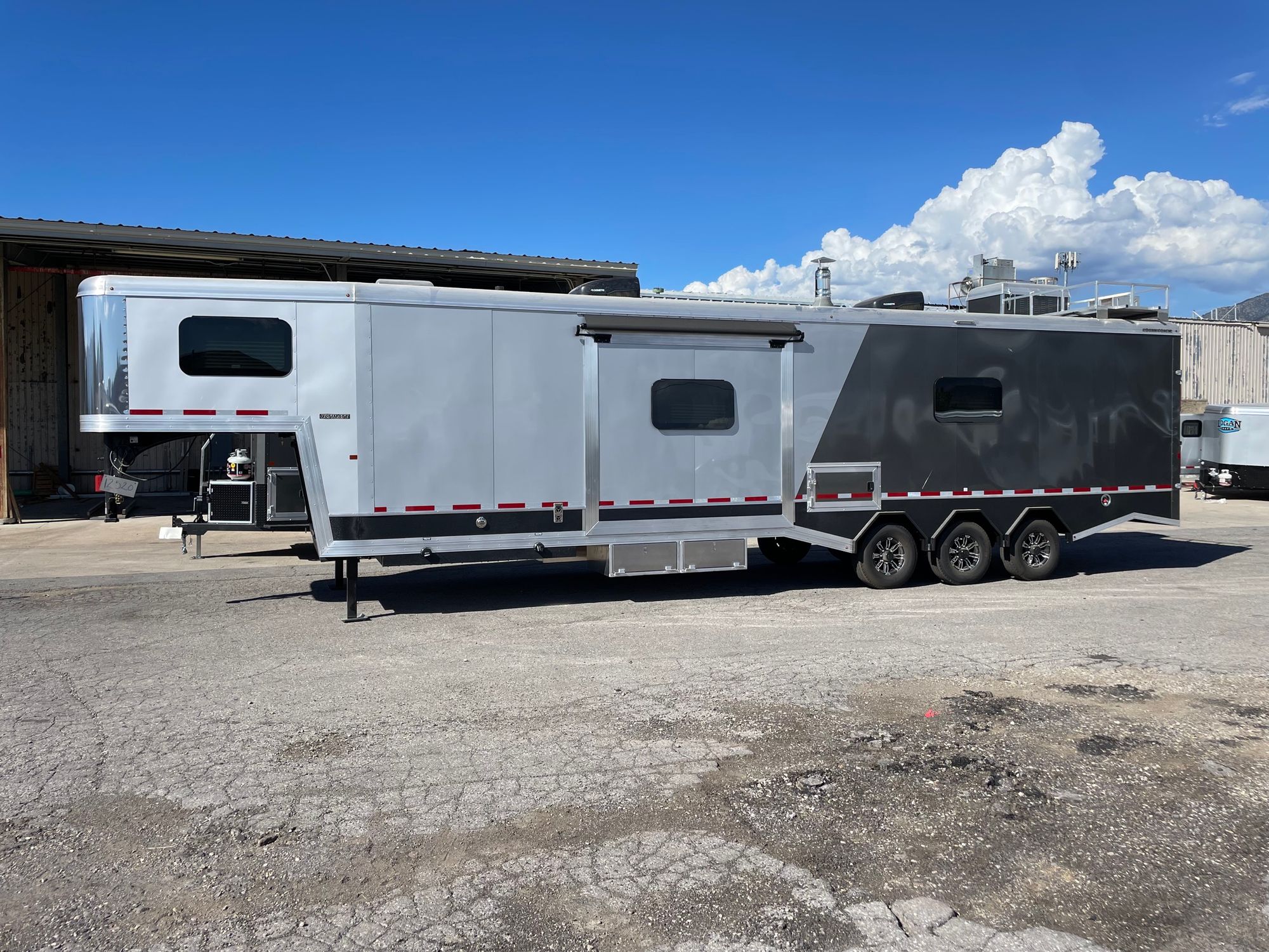 Custom Ultimate Toy Hauler