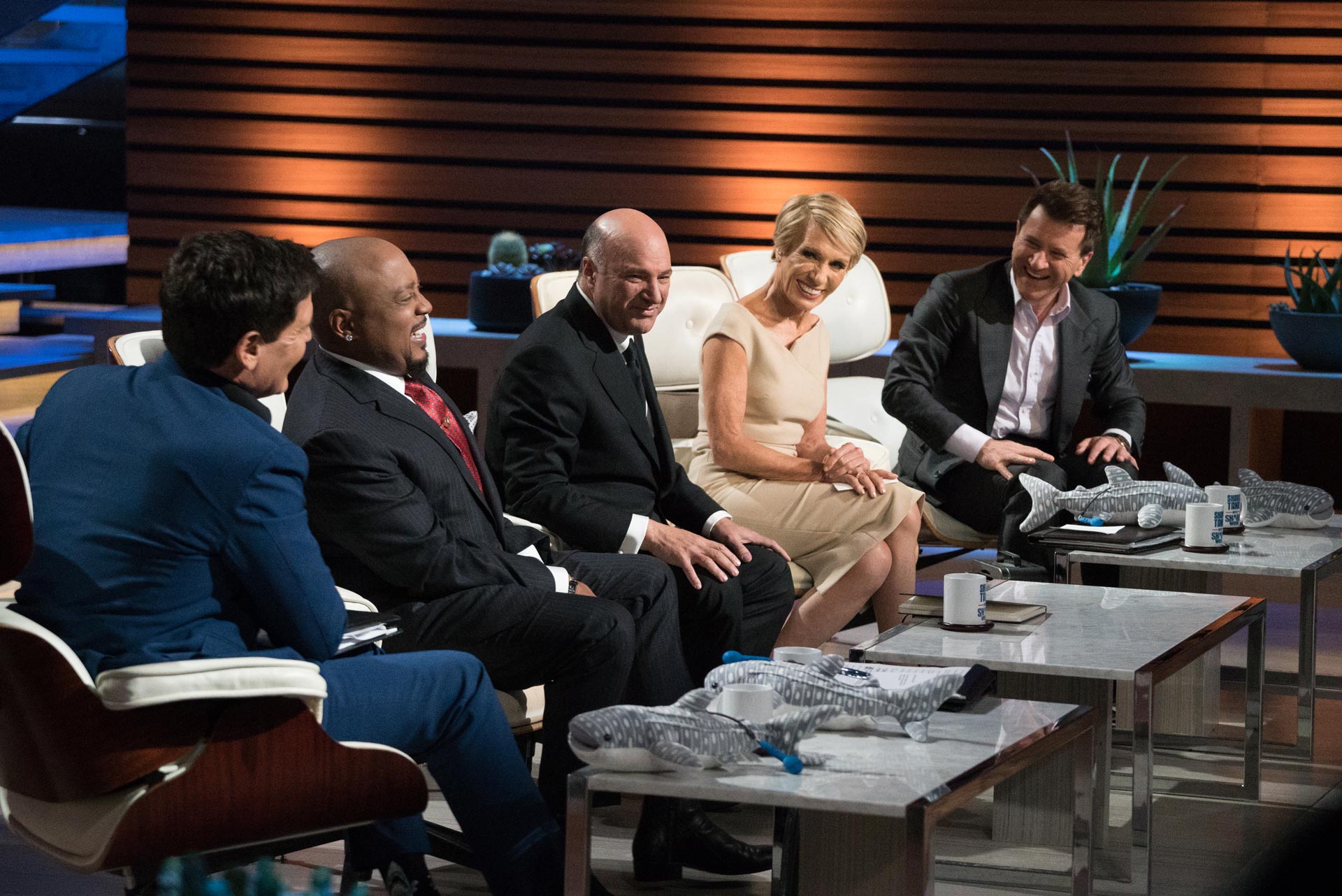 Discovery - Shark Tank Meets Shark Week