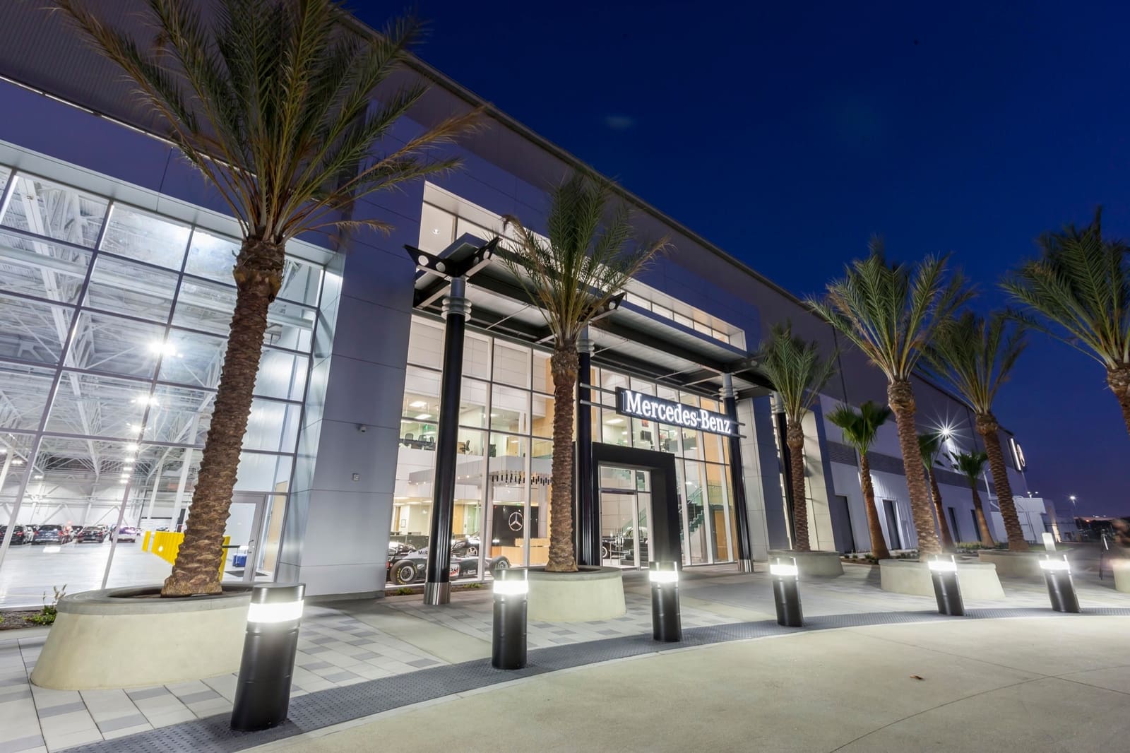 SRG Commercial - Development, Investments and Management