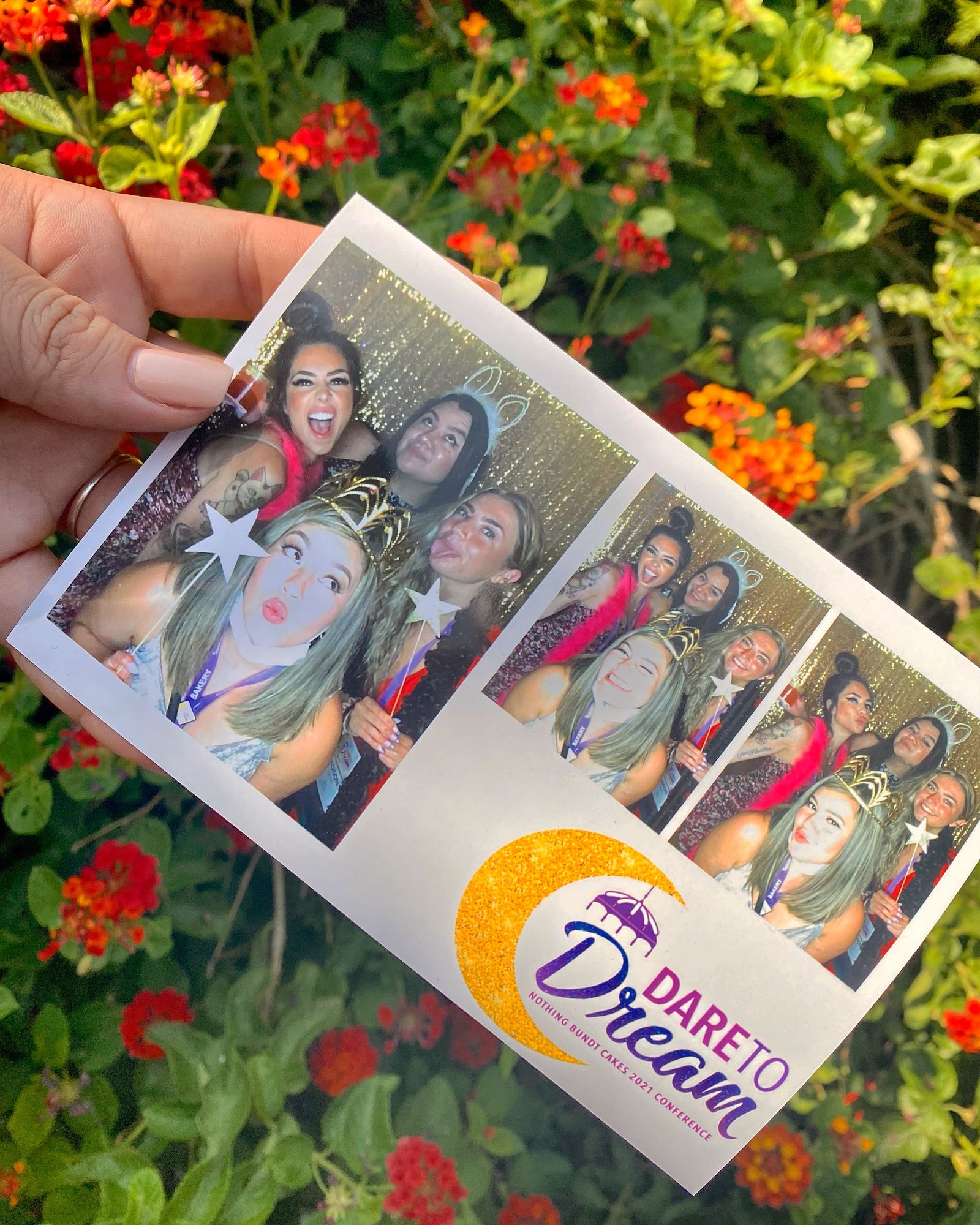 Premier Photo Booth Rental Las Vegas : Social Booth LV