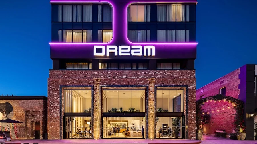 Hotel Software Solutions for Hotel General Managers