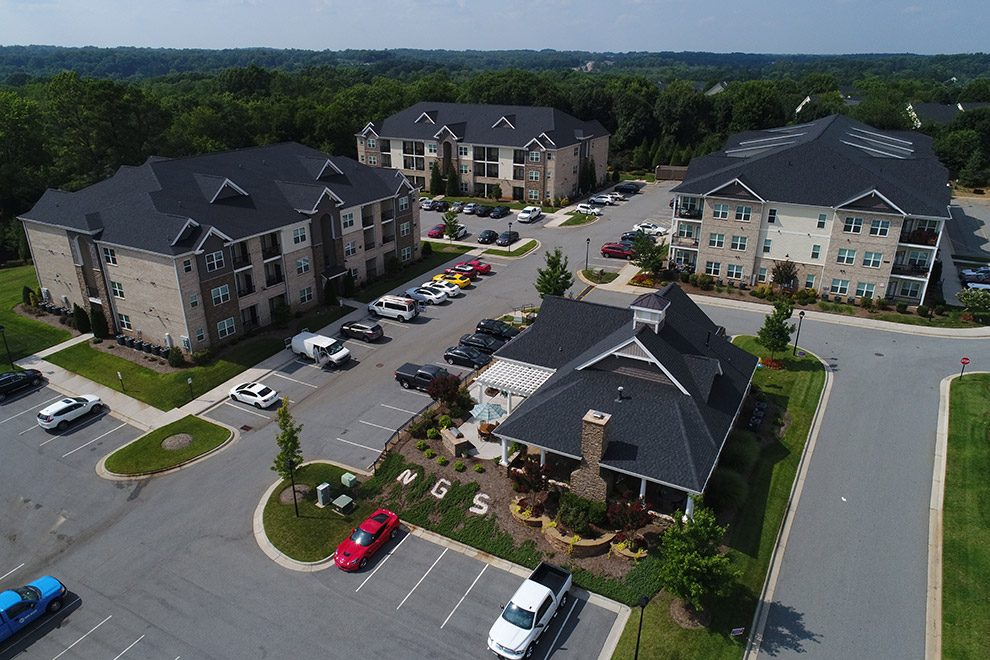 New Garden Square | Apartments for rent in Greensboro | MyNiche Apartments