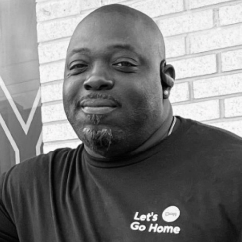 Meet Our Team | MyNiche Apartments