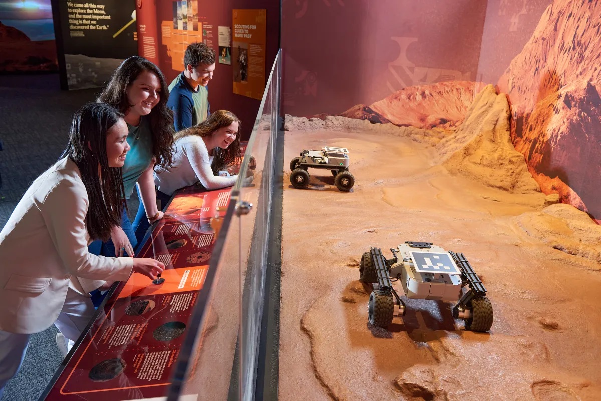 Leo Rover Blog - Leo Rovers on display – a few words about a special ...