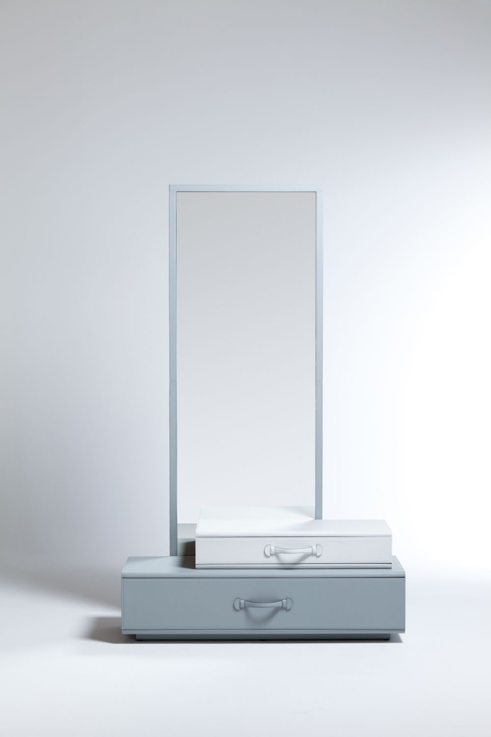 Mirror With Suitcases / Suitcase Series by Maarten De Ceulaer for Nilufar