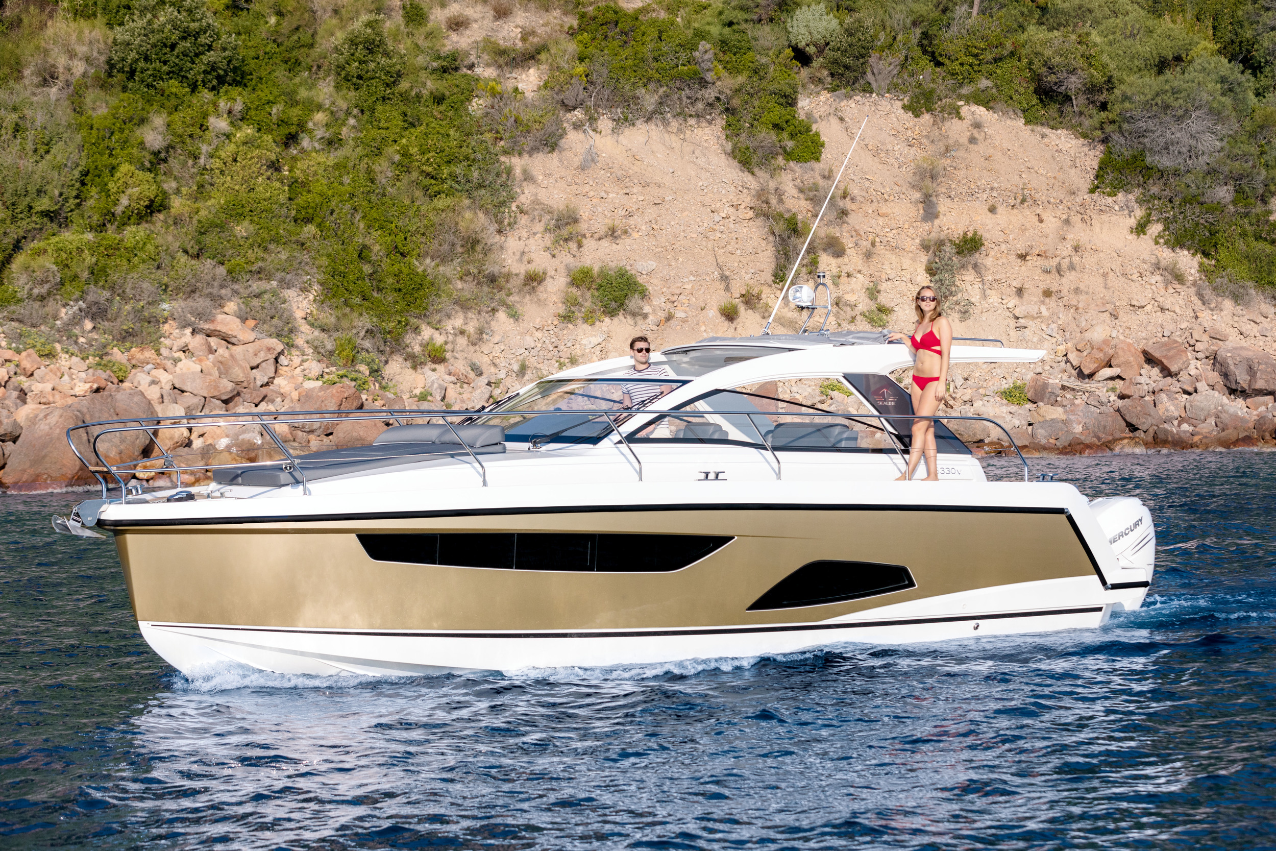 Sealine S330v - De Vaart Yachting