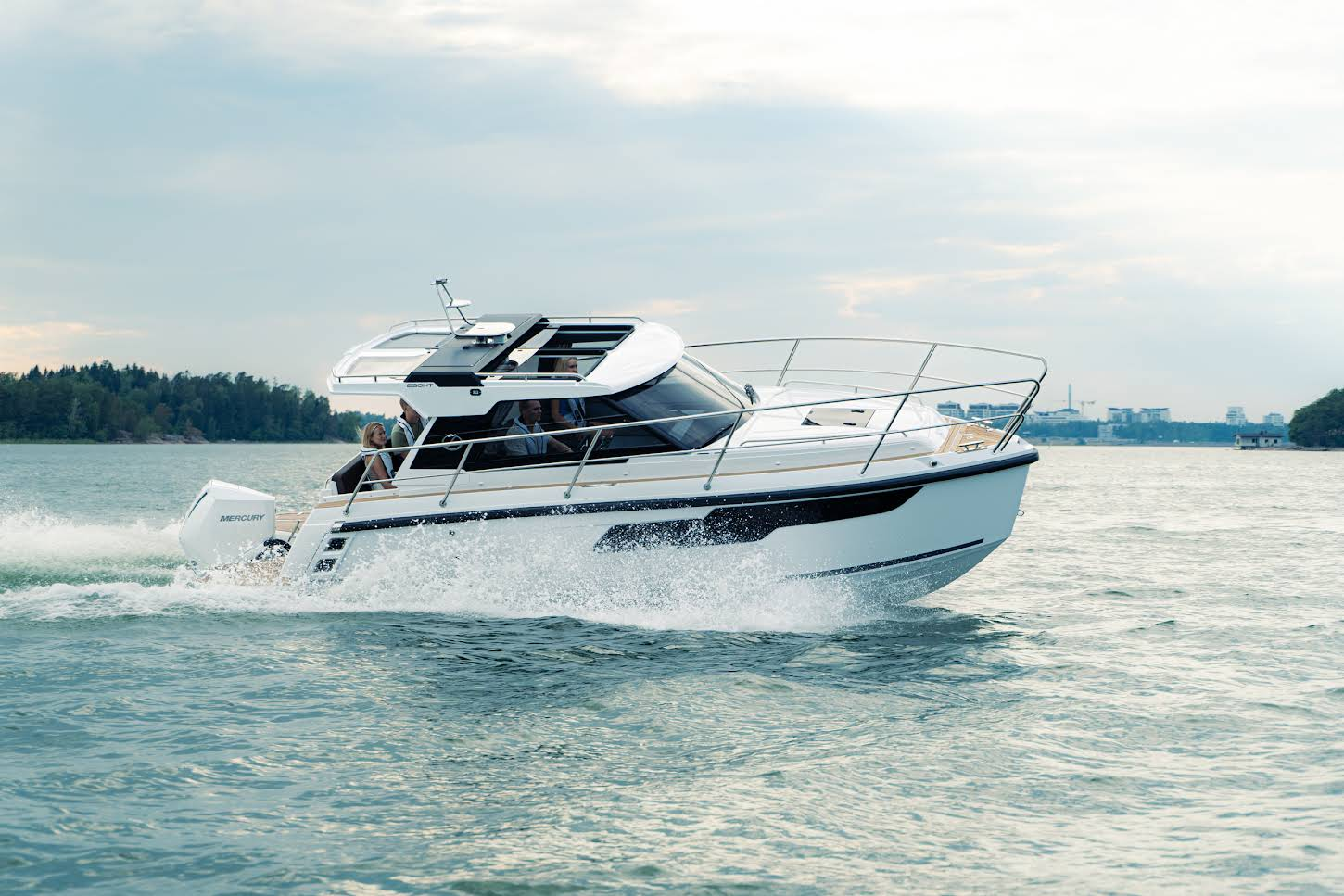 Aquador 250 HT - De Vaart Yachting