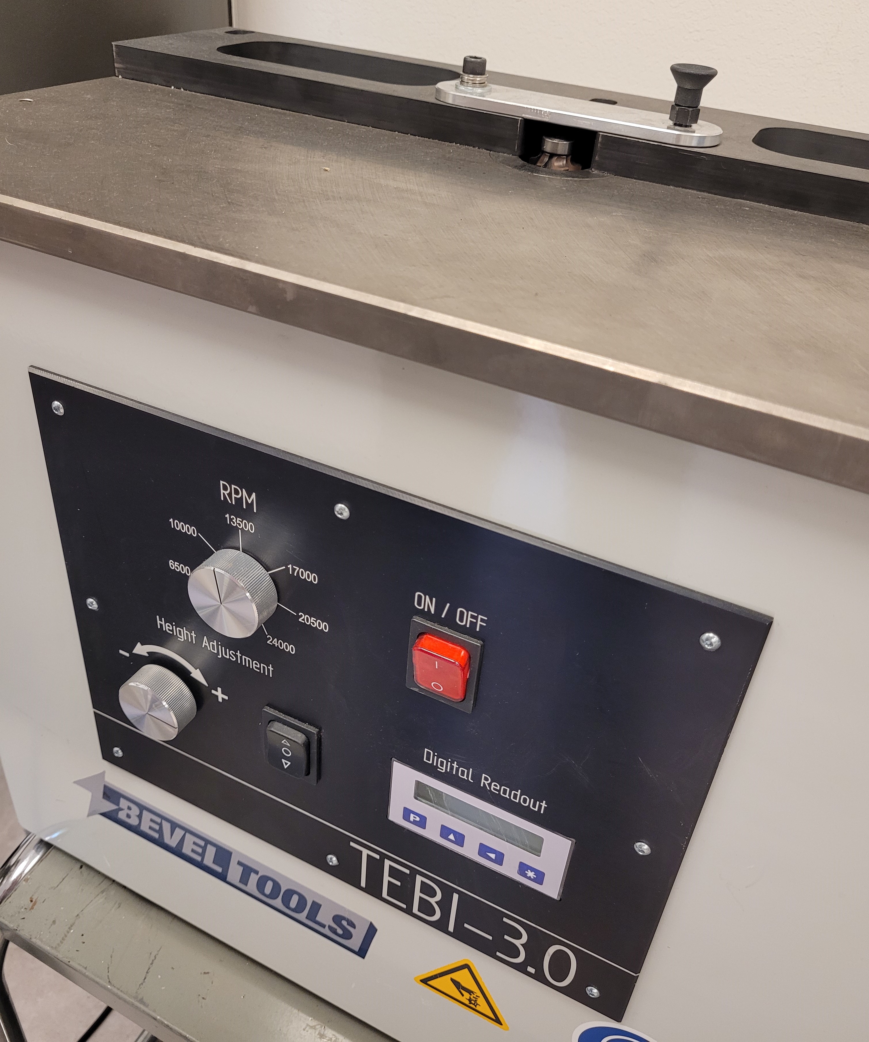 Beveltools TEBI 3.0: Perfecte afronding of afschuining binnen handbereik