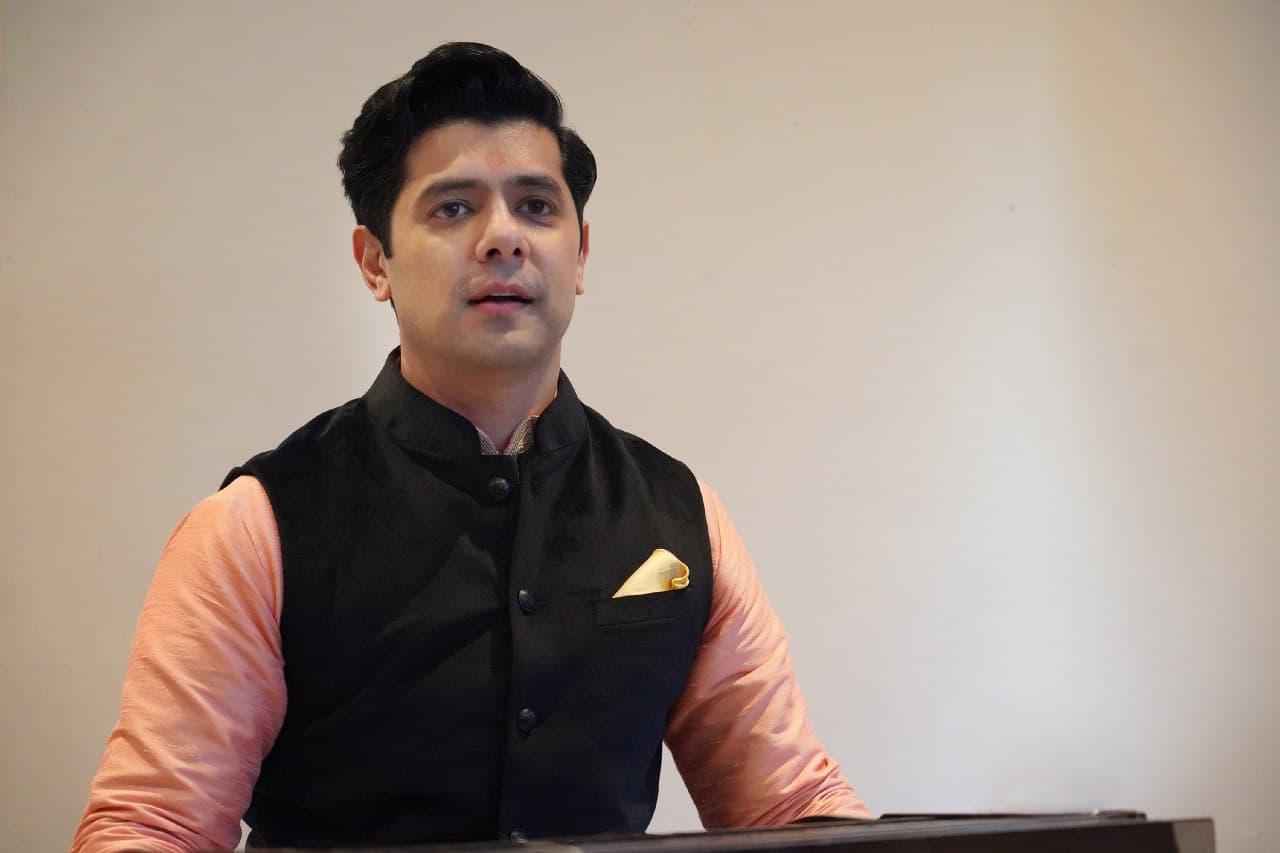 Bhaven Pathak receives an MBE in the New Year’s Honours List of 2021 ...