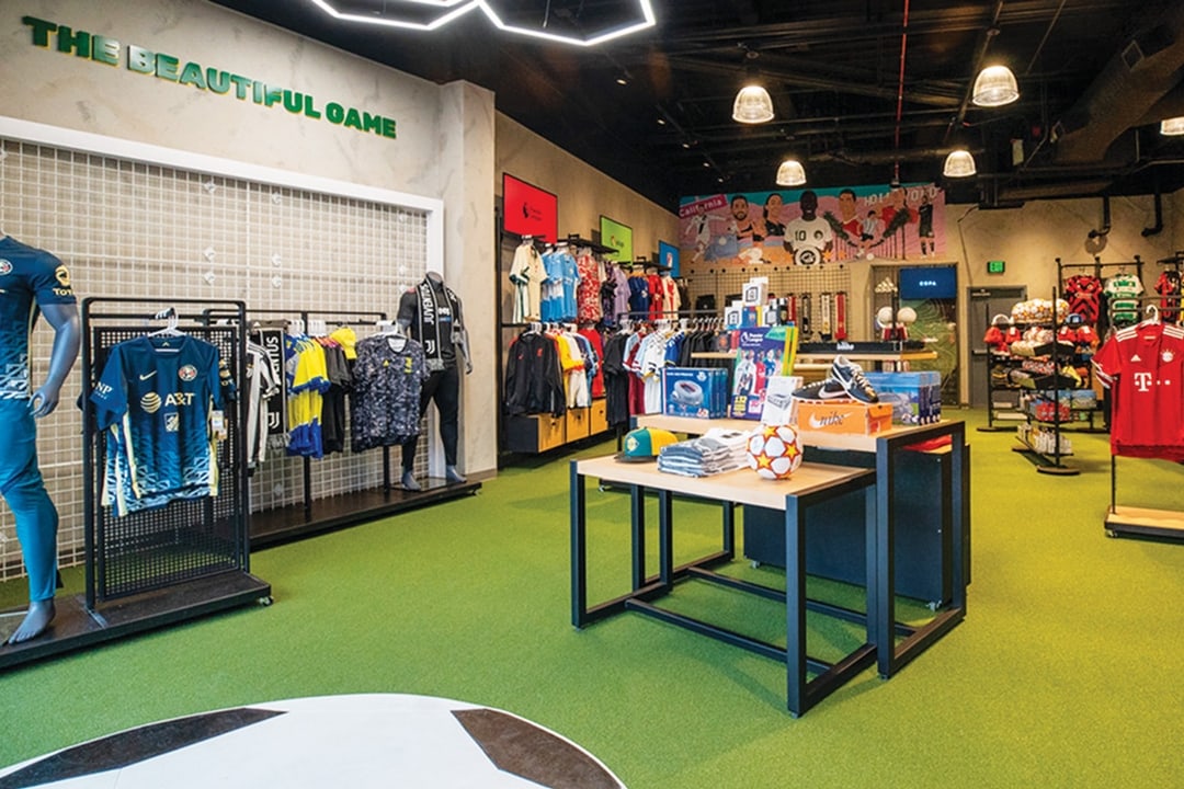 Pelé Soccer Store Opens At Downtown Disney District - Team Insight