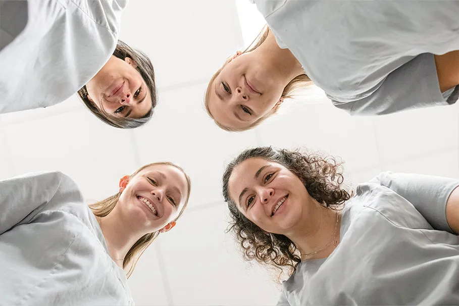 Dr. Kraus Zahnärzte & Implantatklinik — Ausbildung