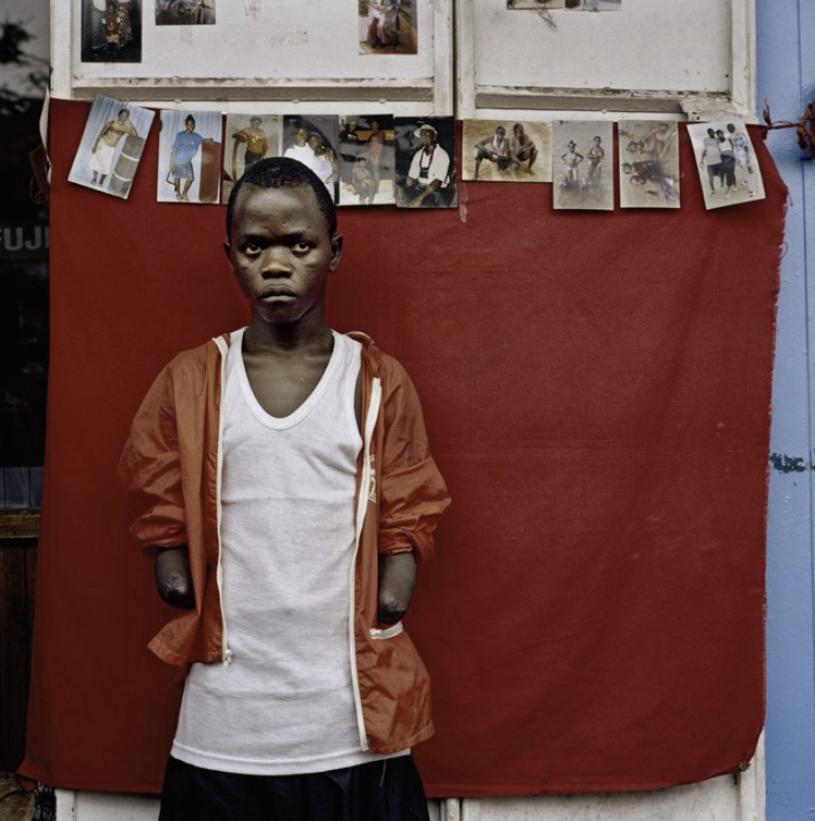 Tim Hetherington at Yossi Milo Gallery